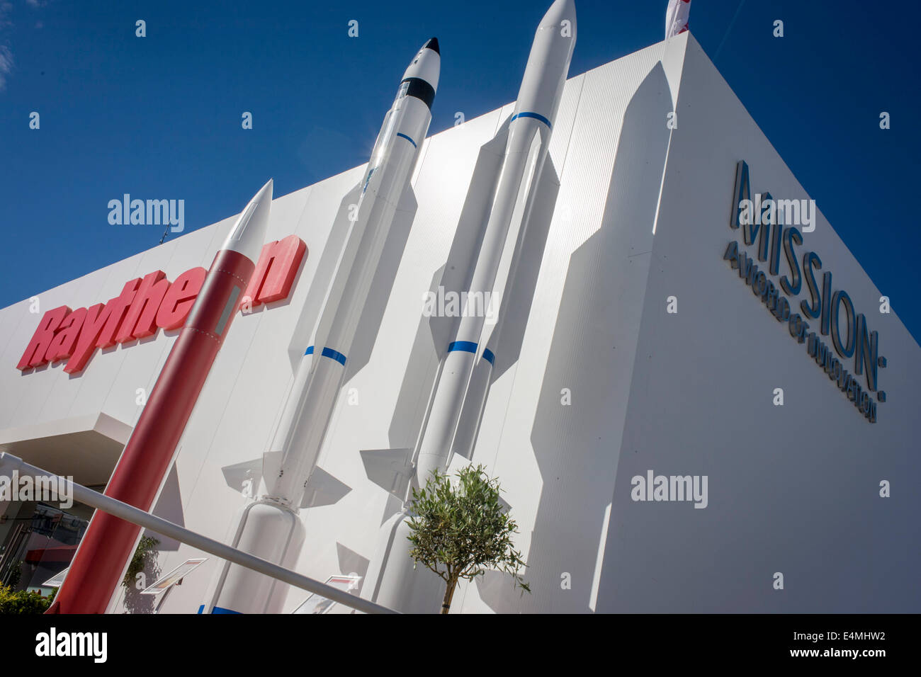 Raytheon uk hi-res stock photography and images - Alamy