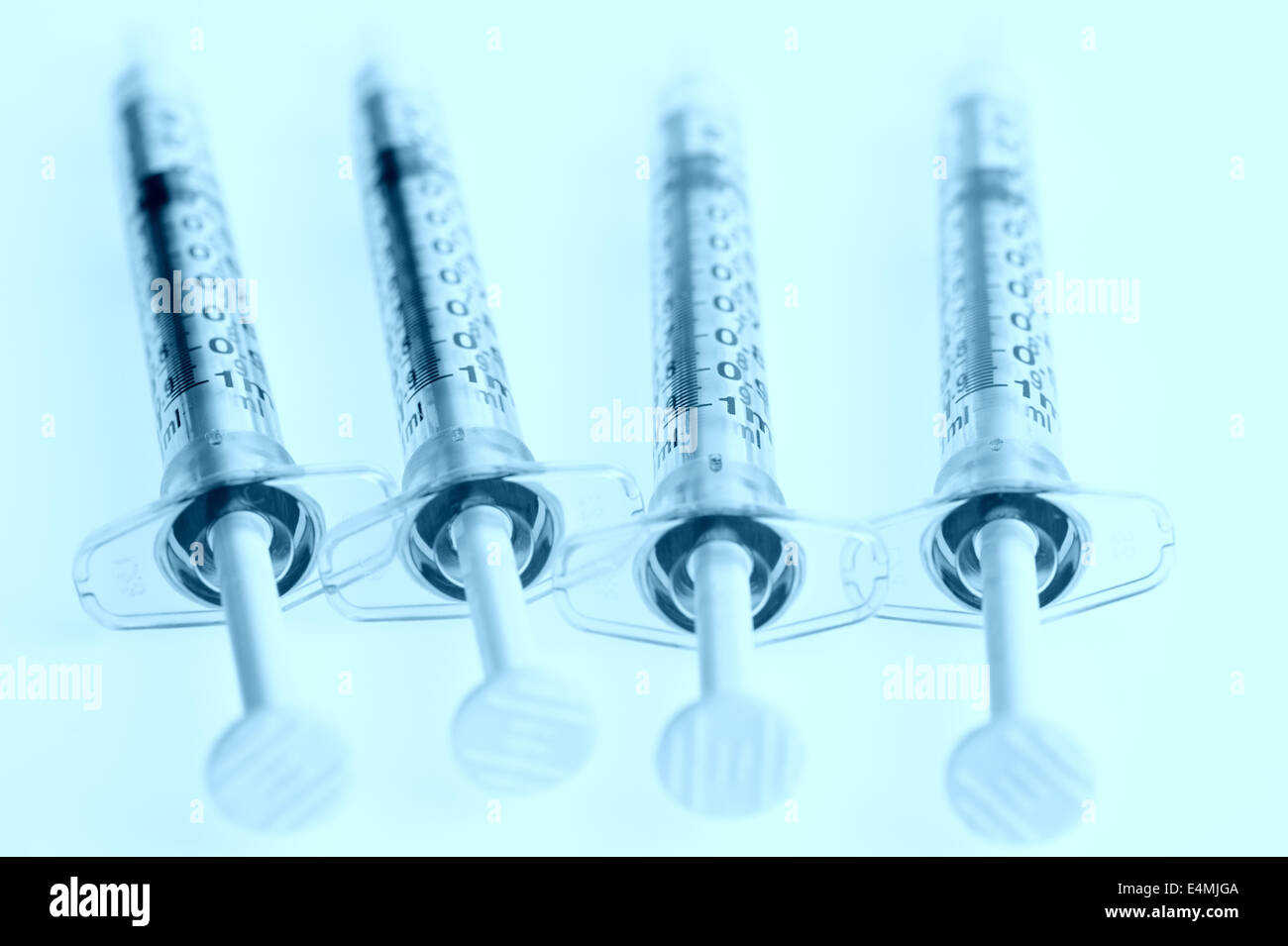 Draw up the injection syringe Cut Out Stock Images & Pictures - Alamy