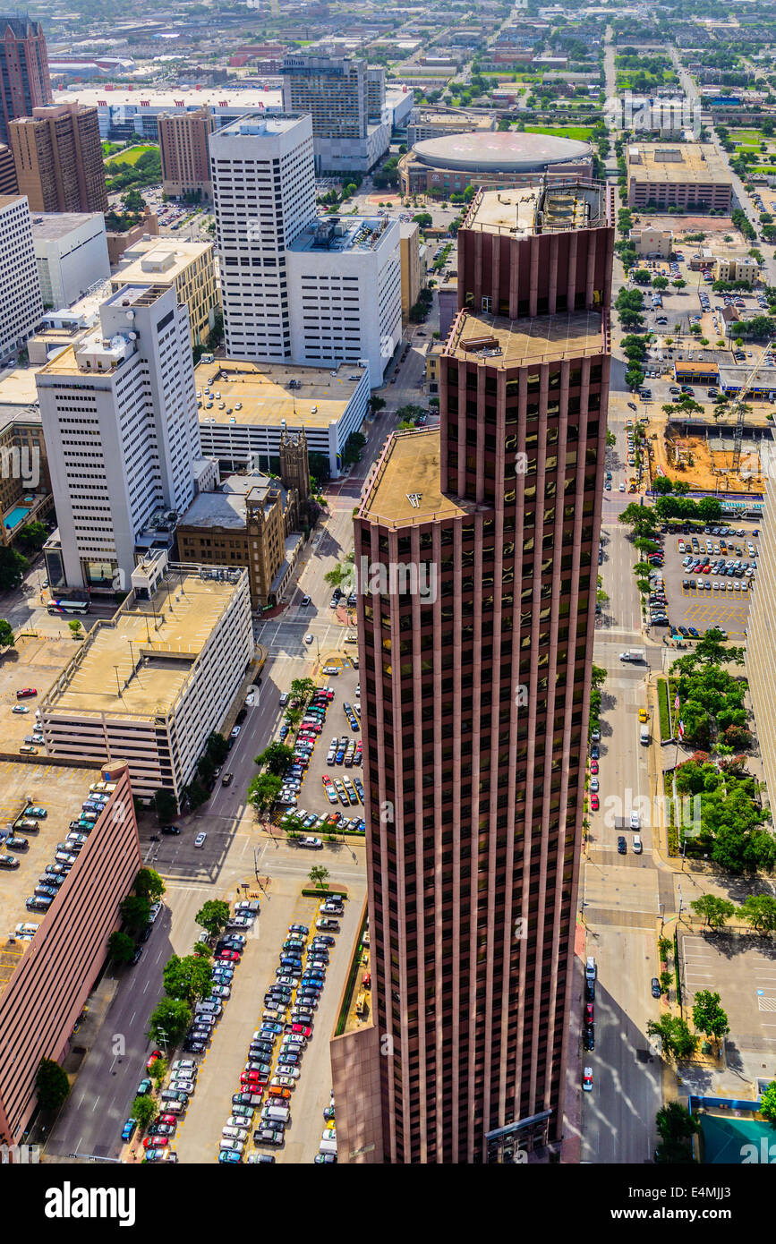 Buildings and streets in urban Downtown Houston Stock Photo - Alamy