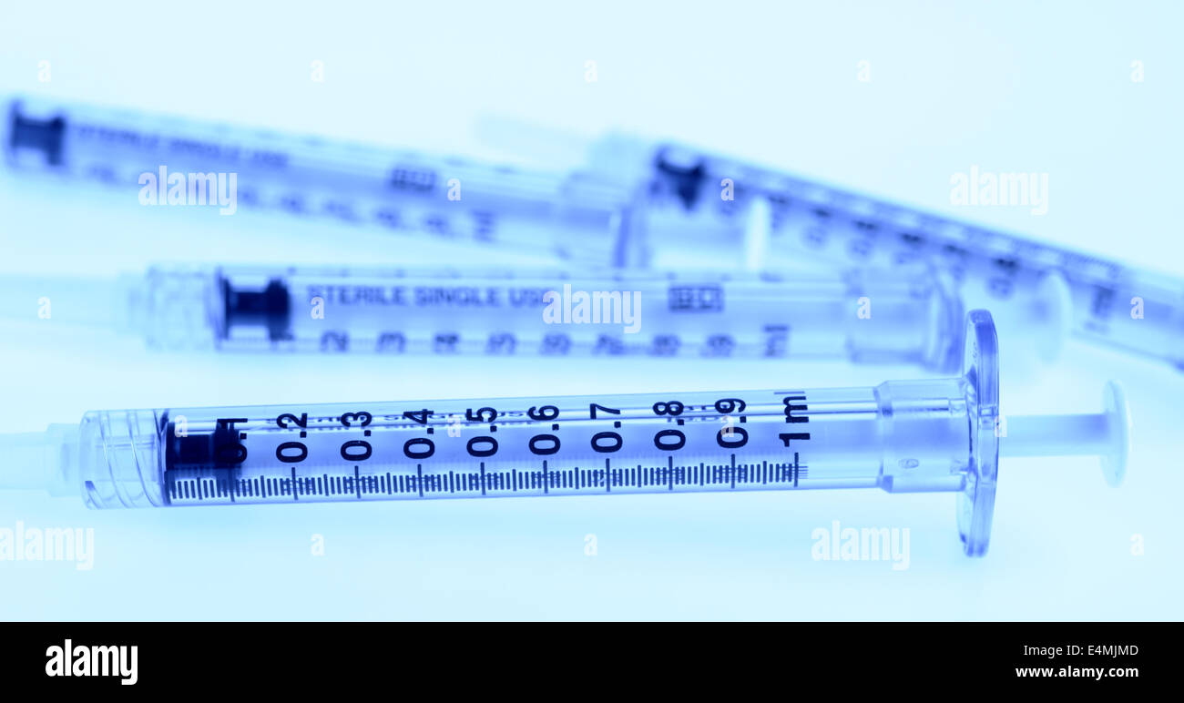 Draw up the injection syringe Cut Out Stock Images & Pictures - Alamy