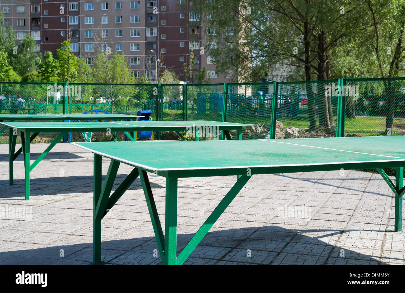 Table tennis outdoors Stock Photo - Alamy