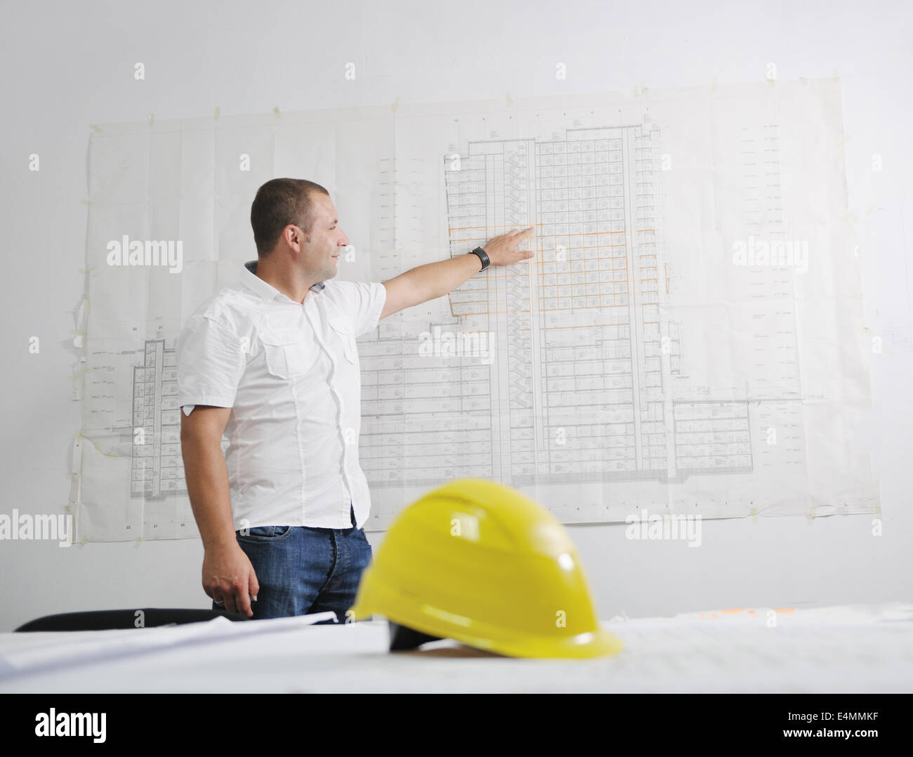 architect on construction site Stock Photo - Alamy