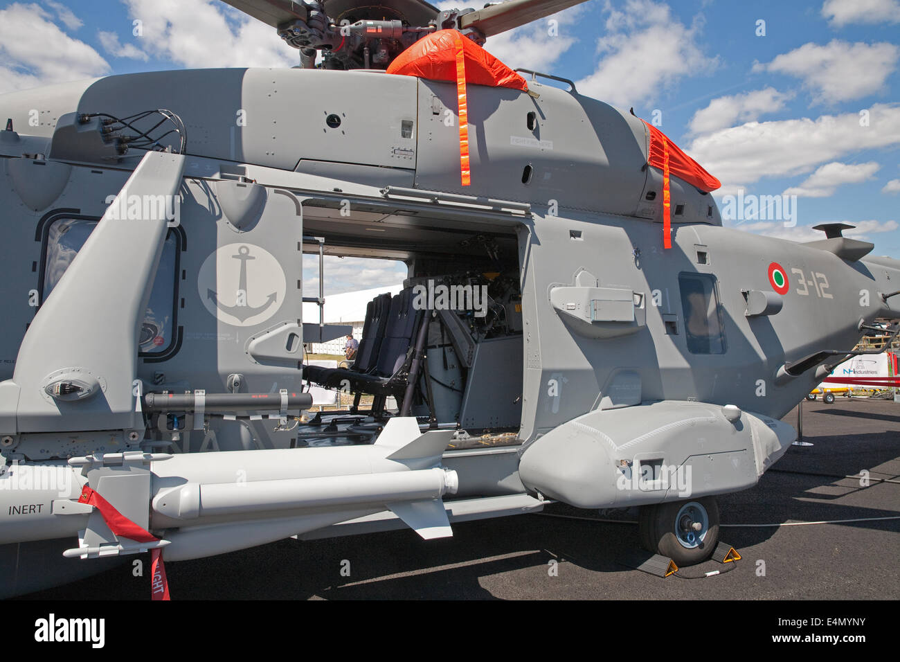 Nhindustries nh90 multi role hi-res stock photography and images - Alamy
