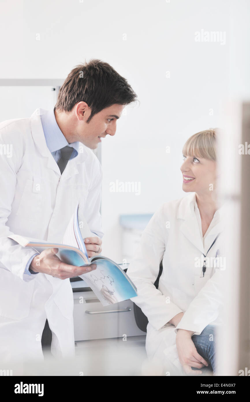 science people in bright lab Stock Photo - Alamy
