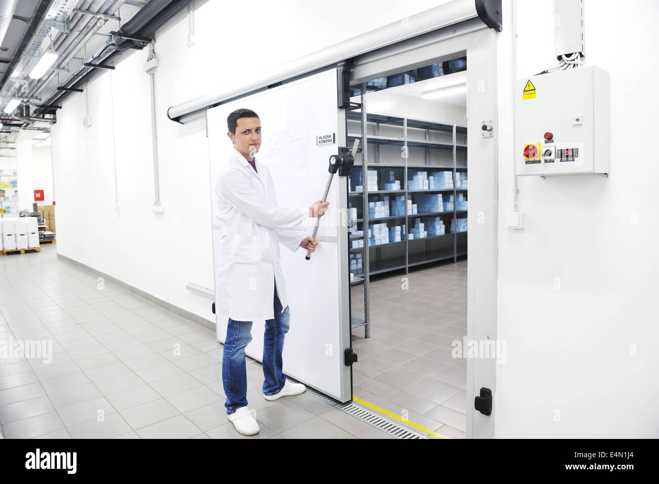 Medical supplies factory hi-res stock photography and images - Alamy