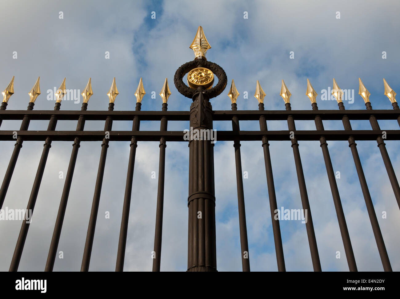 Metal Fence Gold High Resolution Stock Photography and Images - Alamy