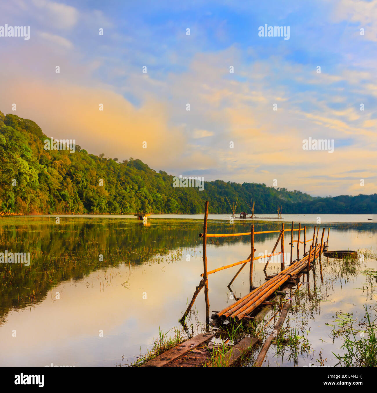 Tamblingan lake hi-res stock photography and images - Alamy