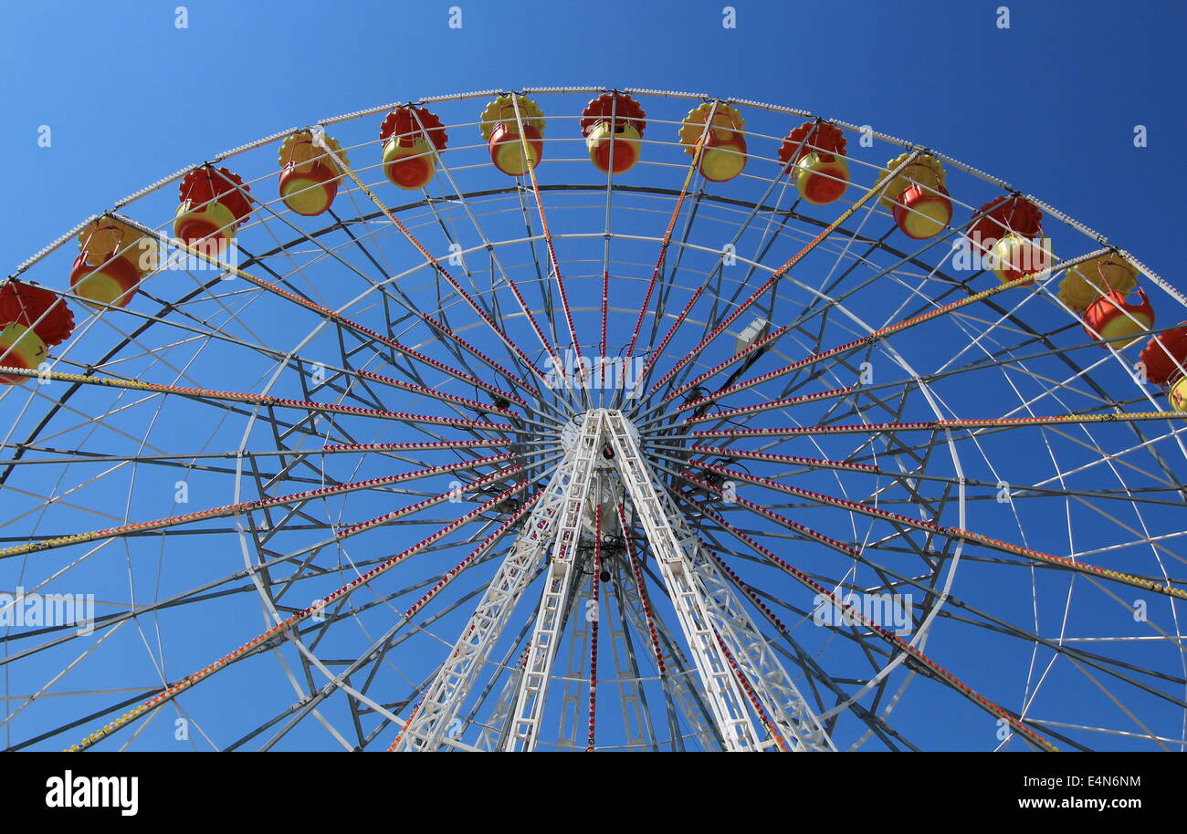 Revolving wheel hi-res stock photography and images - Alamy