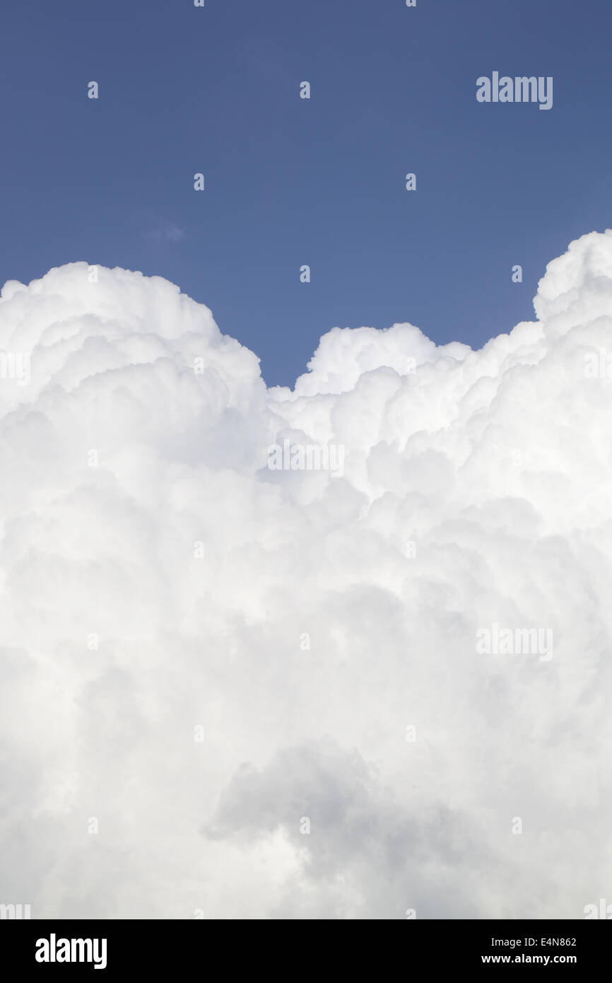 Blue sky with cloud formations Stock Photo - Alamy