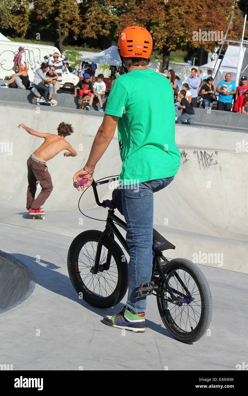 BMX biker and skater in the skate park Stock Photo - Alamy