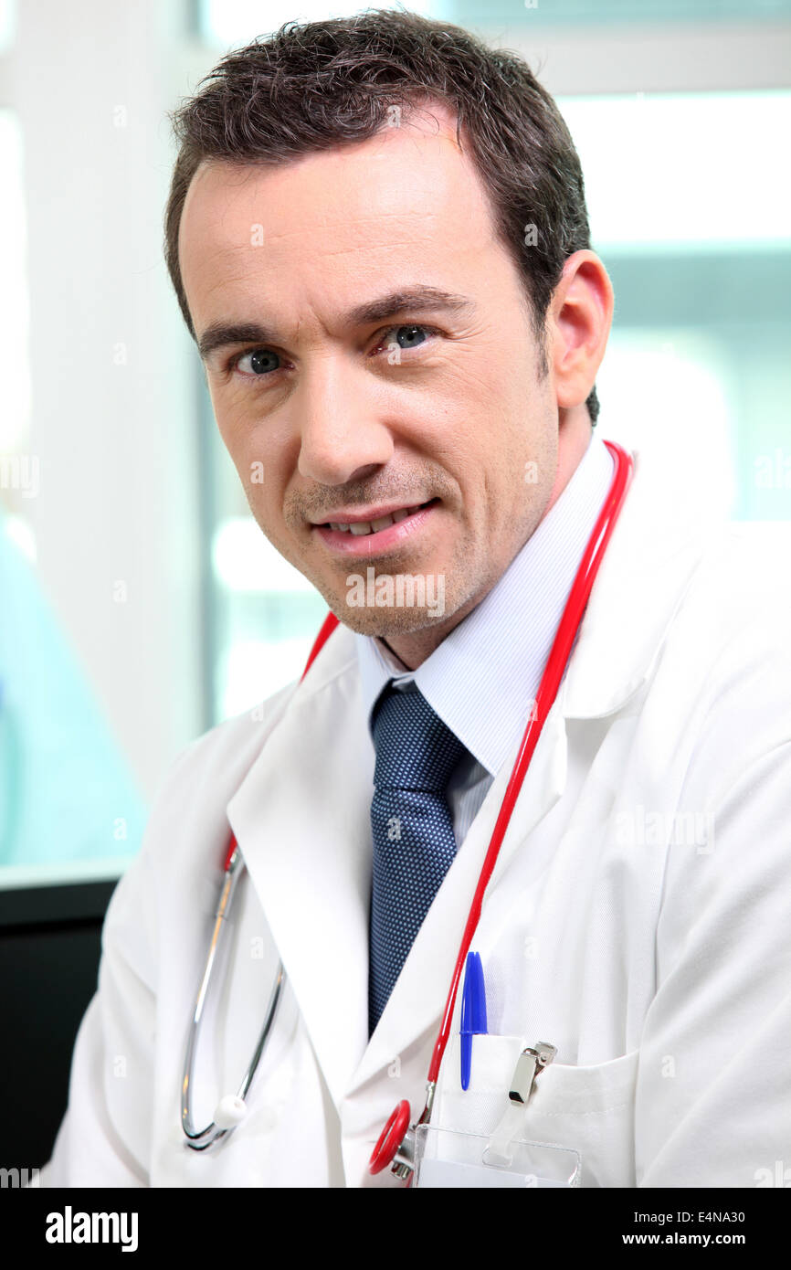 Portrait of doctor Stock Photo - Alamy
