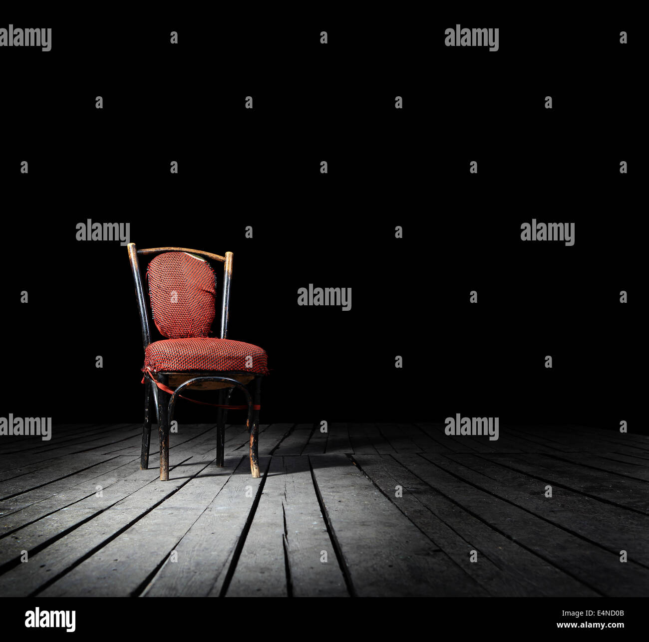 Chair dark room sinister hi-res stock photography and images - Alamy