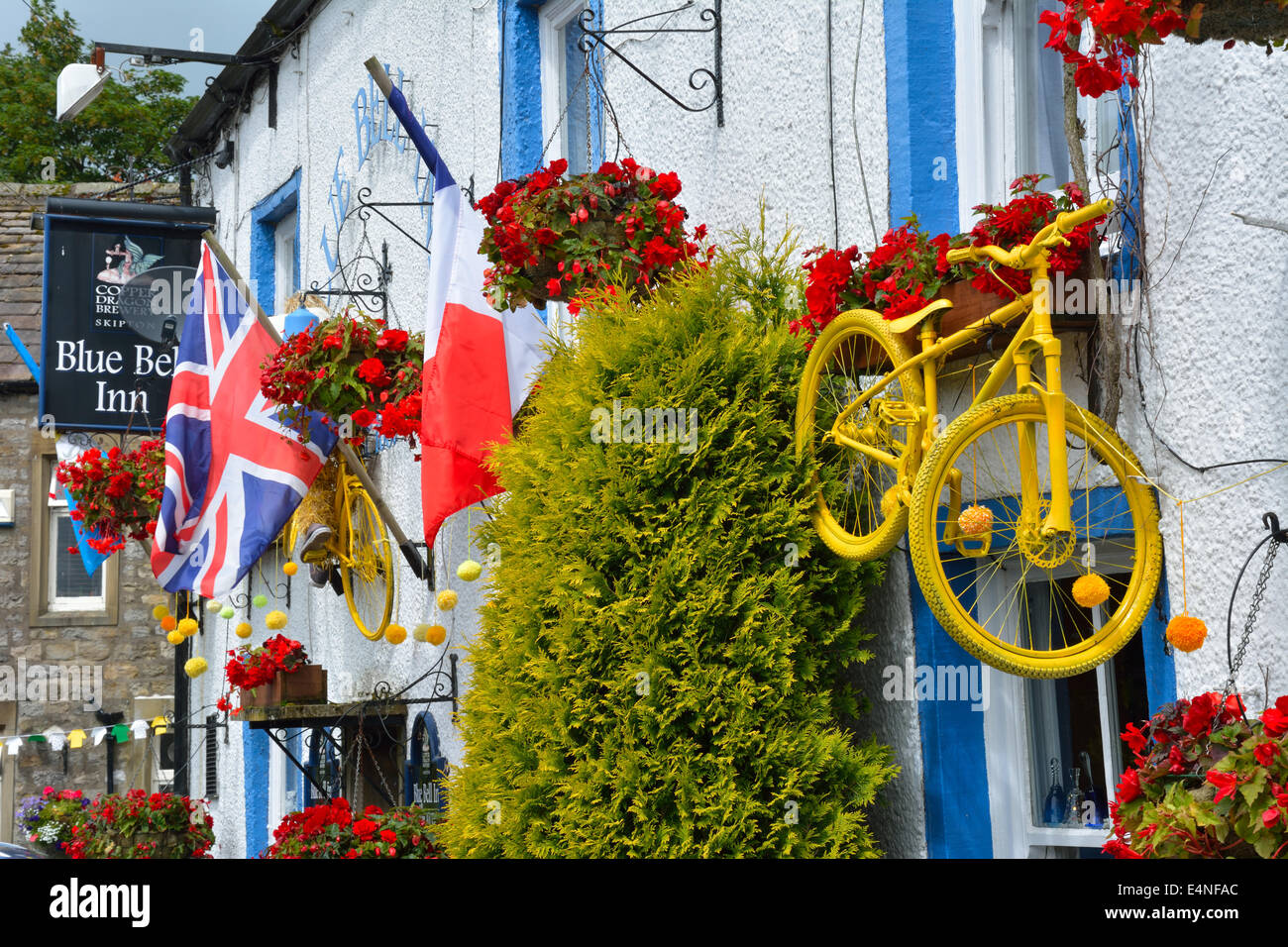 The Blue Bell Inn, Kettlewell,Yorkshire Dales,UK Stock Photo - Alamy