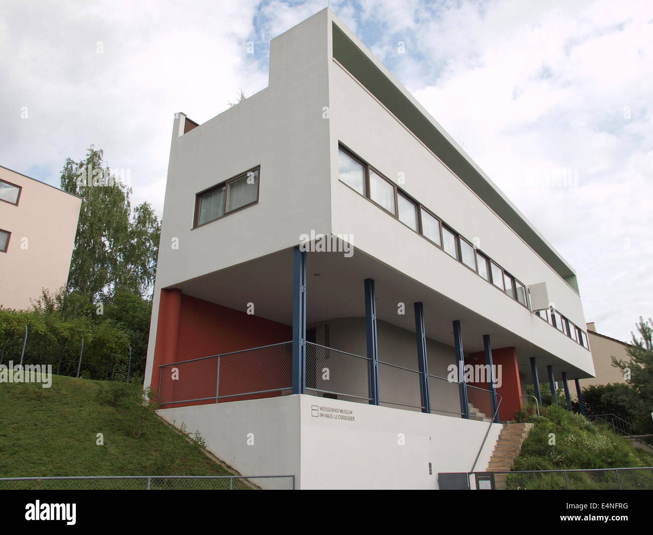 Gropius weissenhof hi-res stock photography and images - Alamy