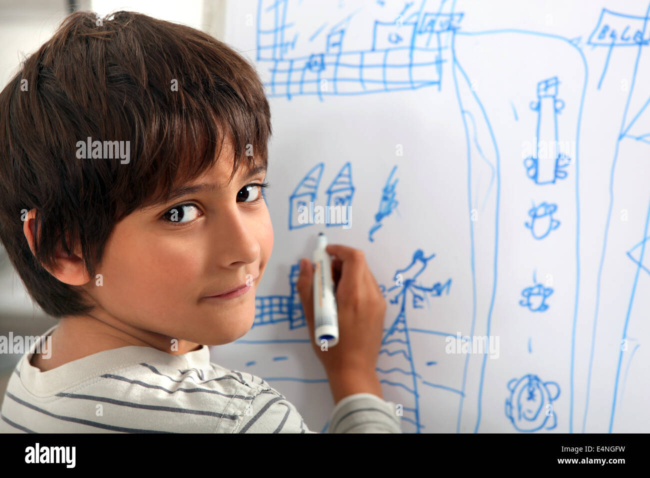 Kid drawing map hi-res stock photography and images - Alamy