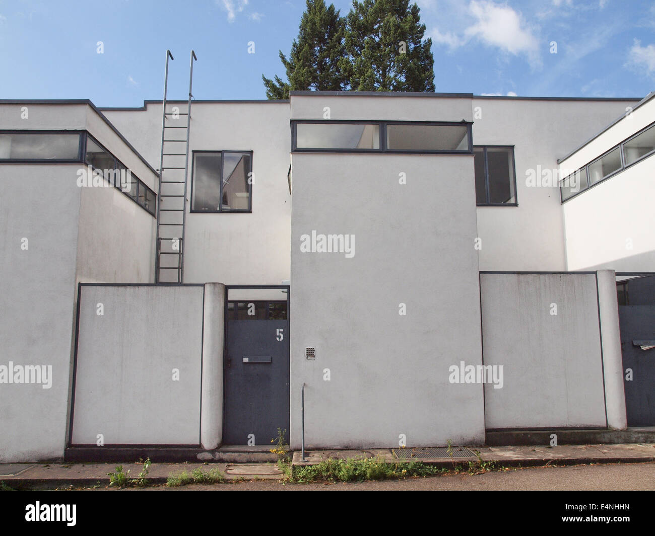 Weissenhof le corbusier hi-res stock photography and images - Alamy