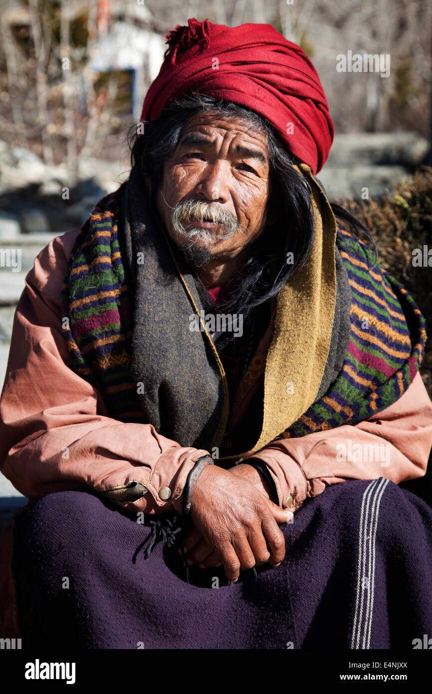 Nepal local man hi-res stock photography and images - Alamy
