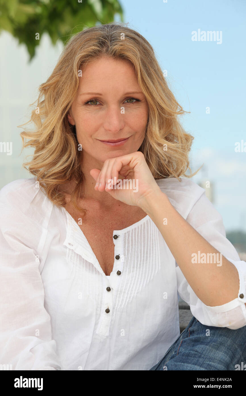 Suggestive position hi-res stock photography and images - Alamy