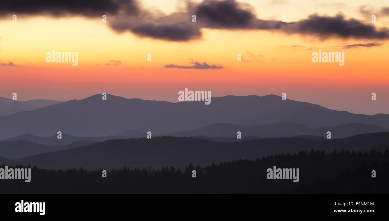 Blue ridge sunset hi-res stock photography and images - Alamy