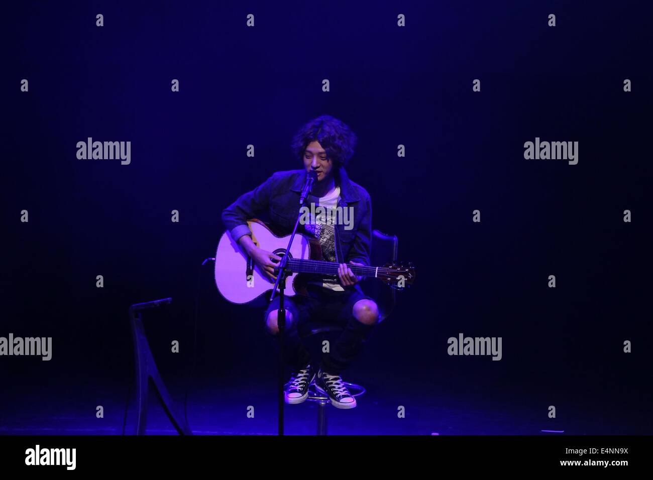 Taipei. 12th July, 2014. South Korea singer Jung Joon Young meets fans ...