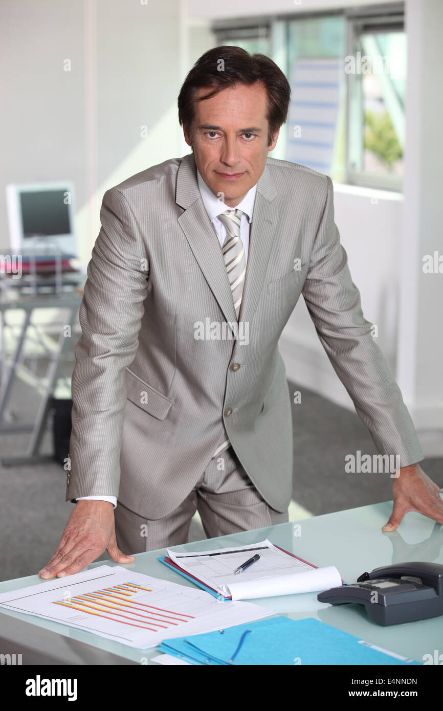 Director in office hi-res stock photography and images - Alamy