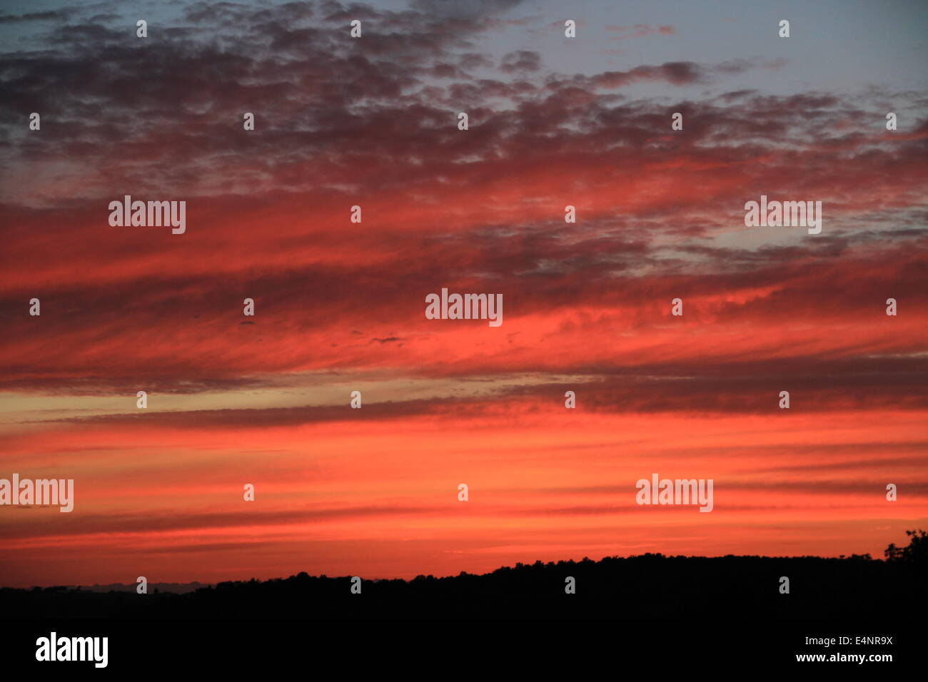 Crimson clouds hi-res stock photography and images - Alamy