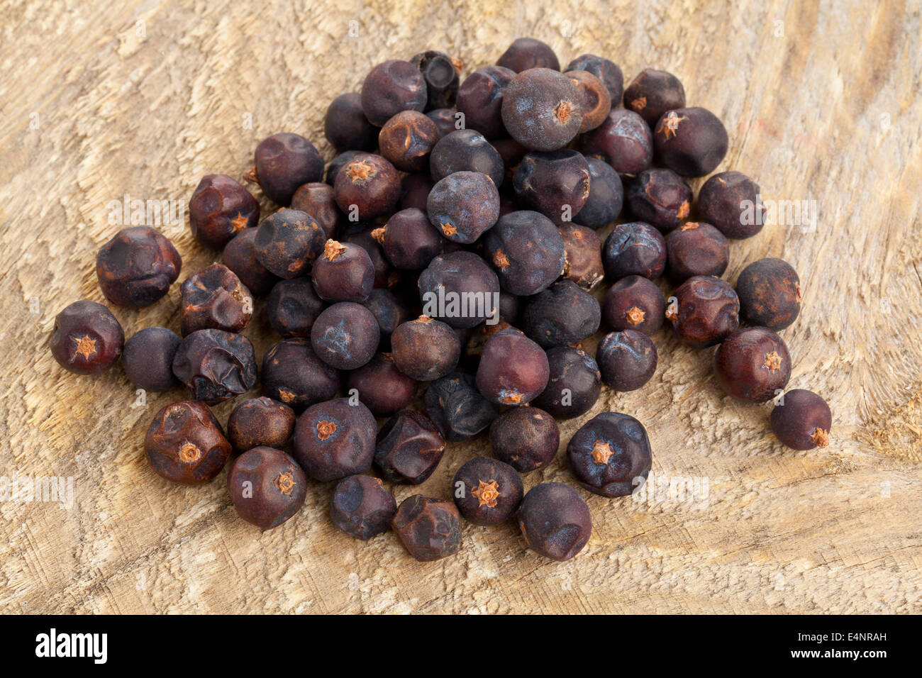 Juniper dried hi-res stock photography and images - Alamy