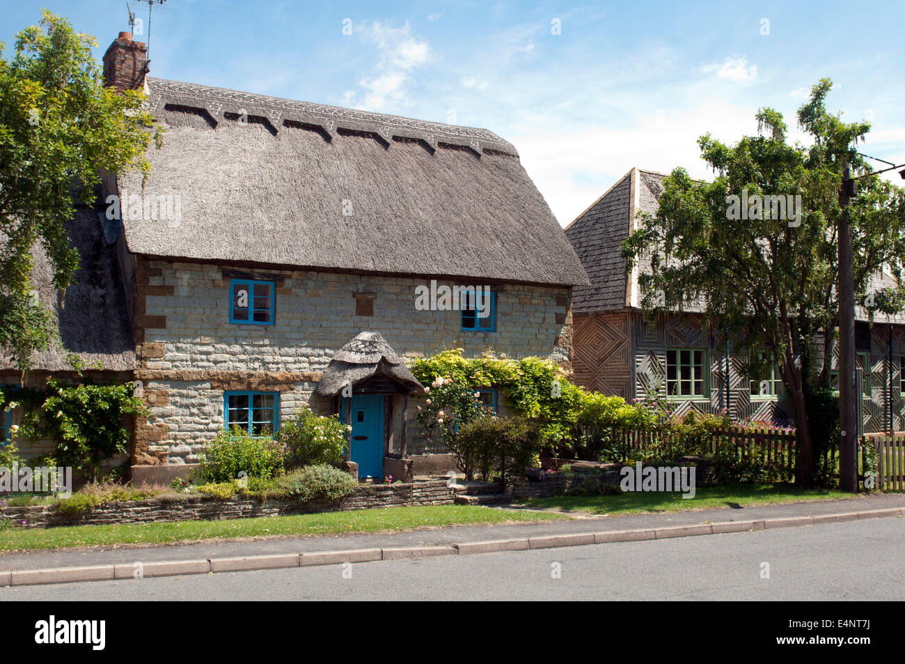 Gaydon village hi-res stock photography and images - Alamy