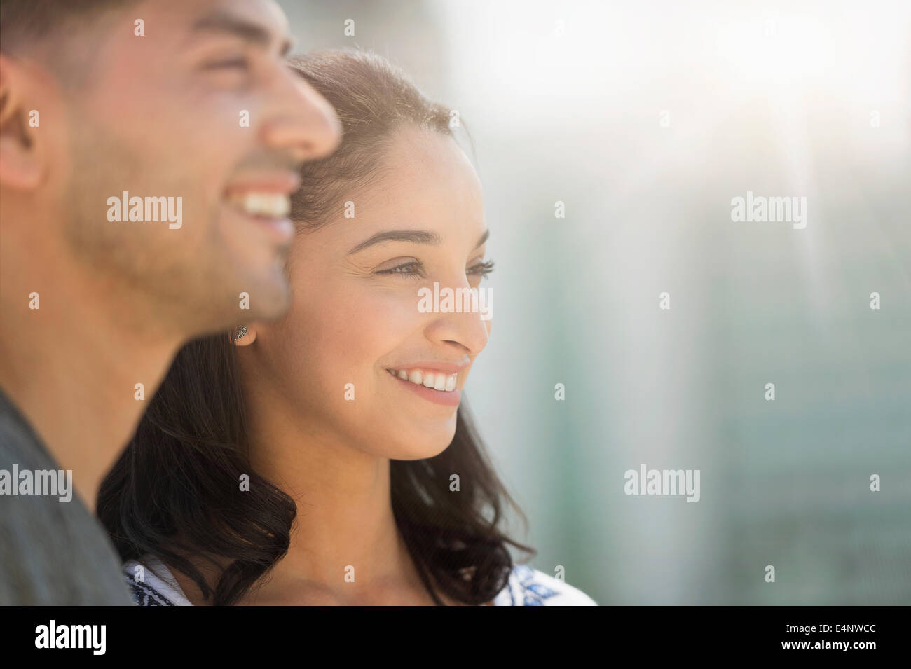 Smiling young hispanic women hi-res stock photography and images - Alamy