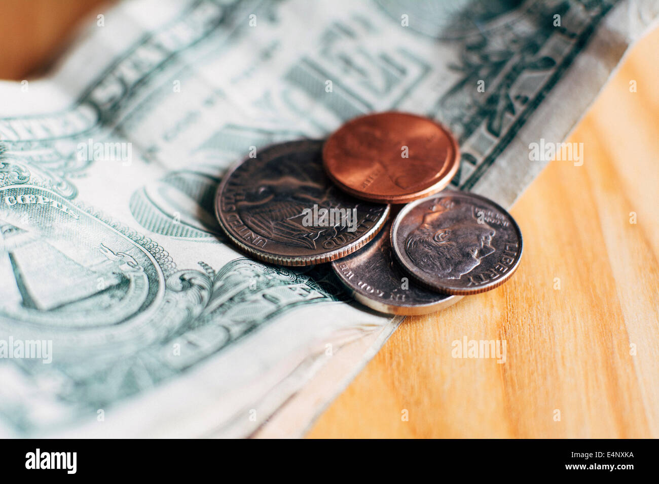 Us currency bills hi-res stock photography and images - Alamy