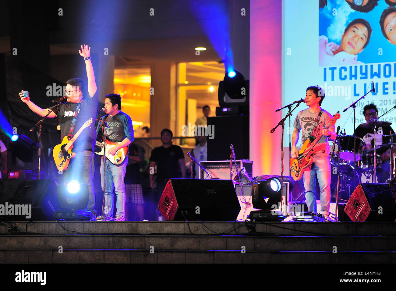 Free Live Concert in Ayala Center Terraces Cebu City Philippines ...