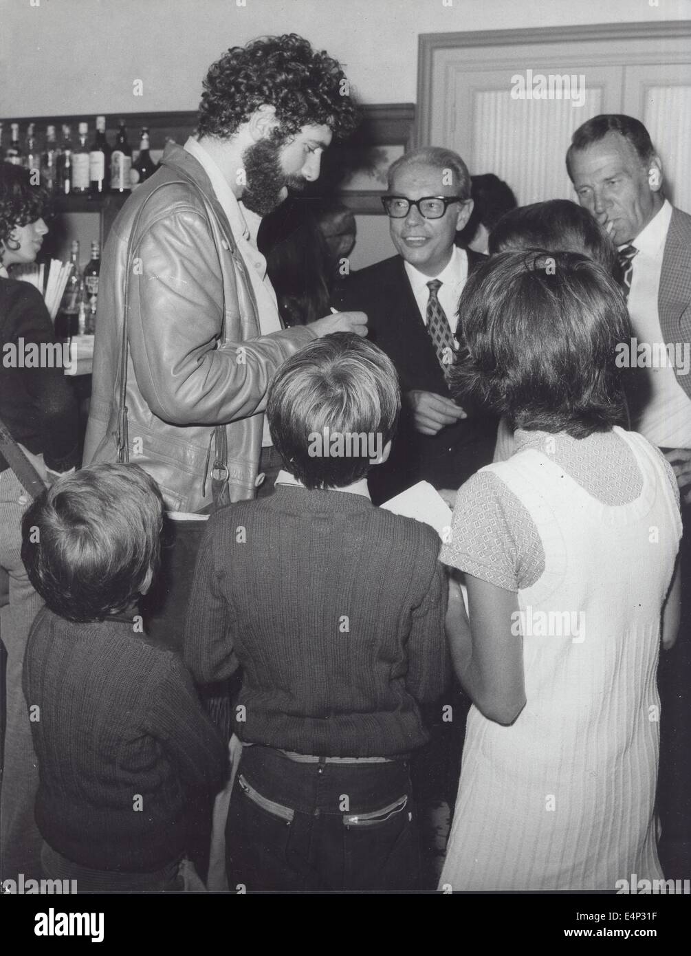 Rondi hi-res stock photography and images - Alamy