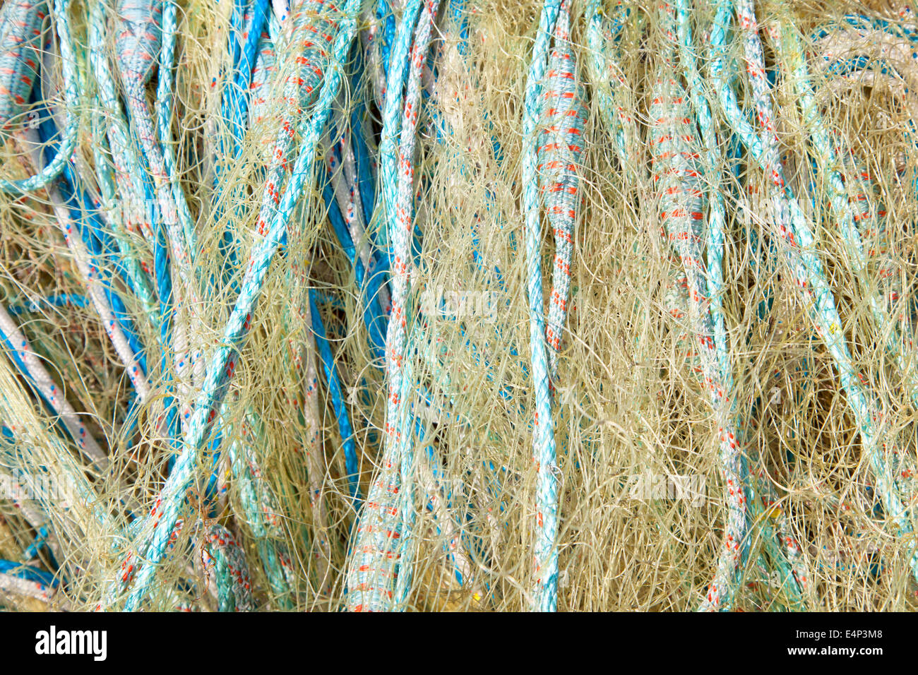 Fischkutter netz hi-res stock photography and images - Alamy