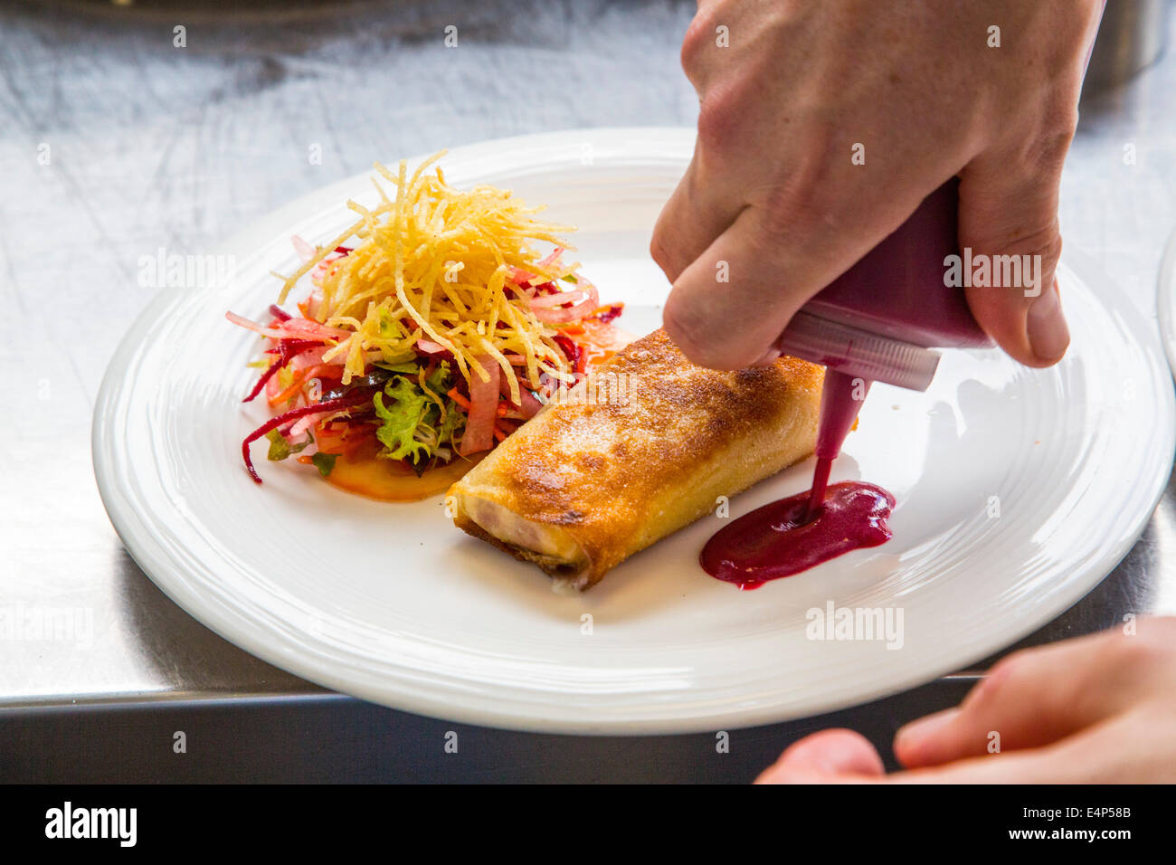 Fish in pastry hi-res stock photography and images - Alamy