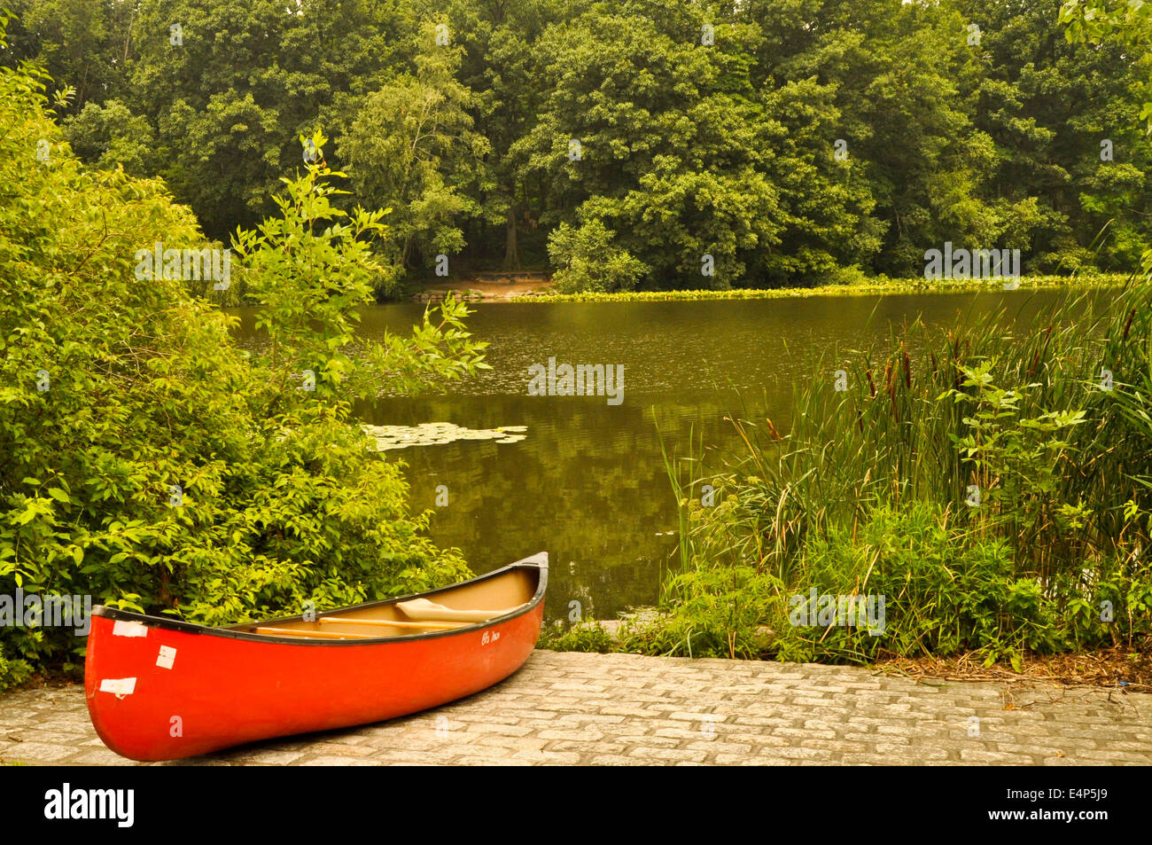 Boating on the Lake during the summer is refreshing way to relax. The ...