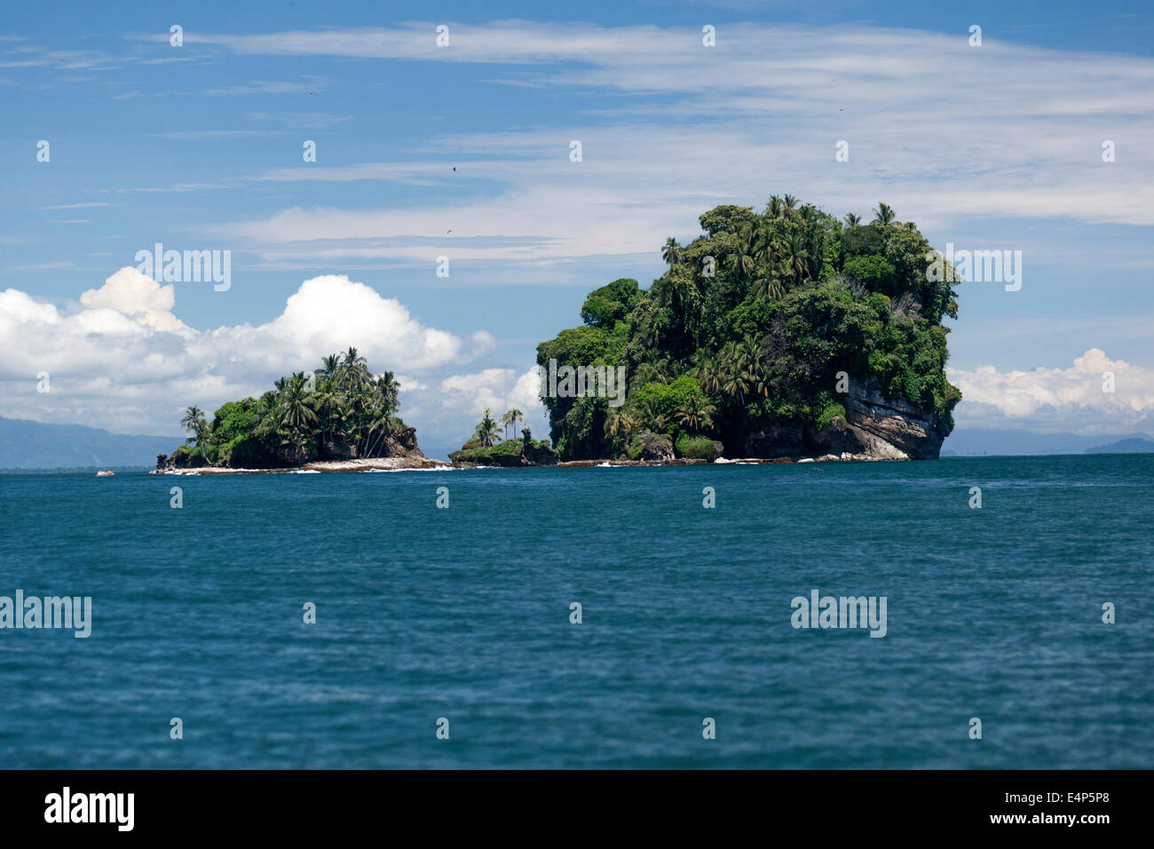 Isla de pajaros hi-res stock photography and images - Alamy