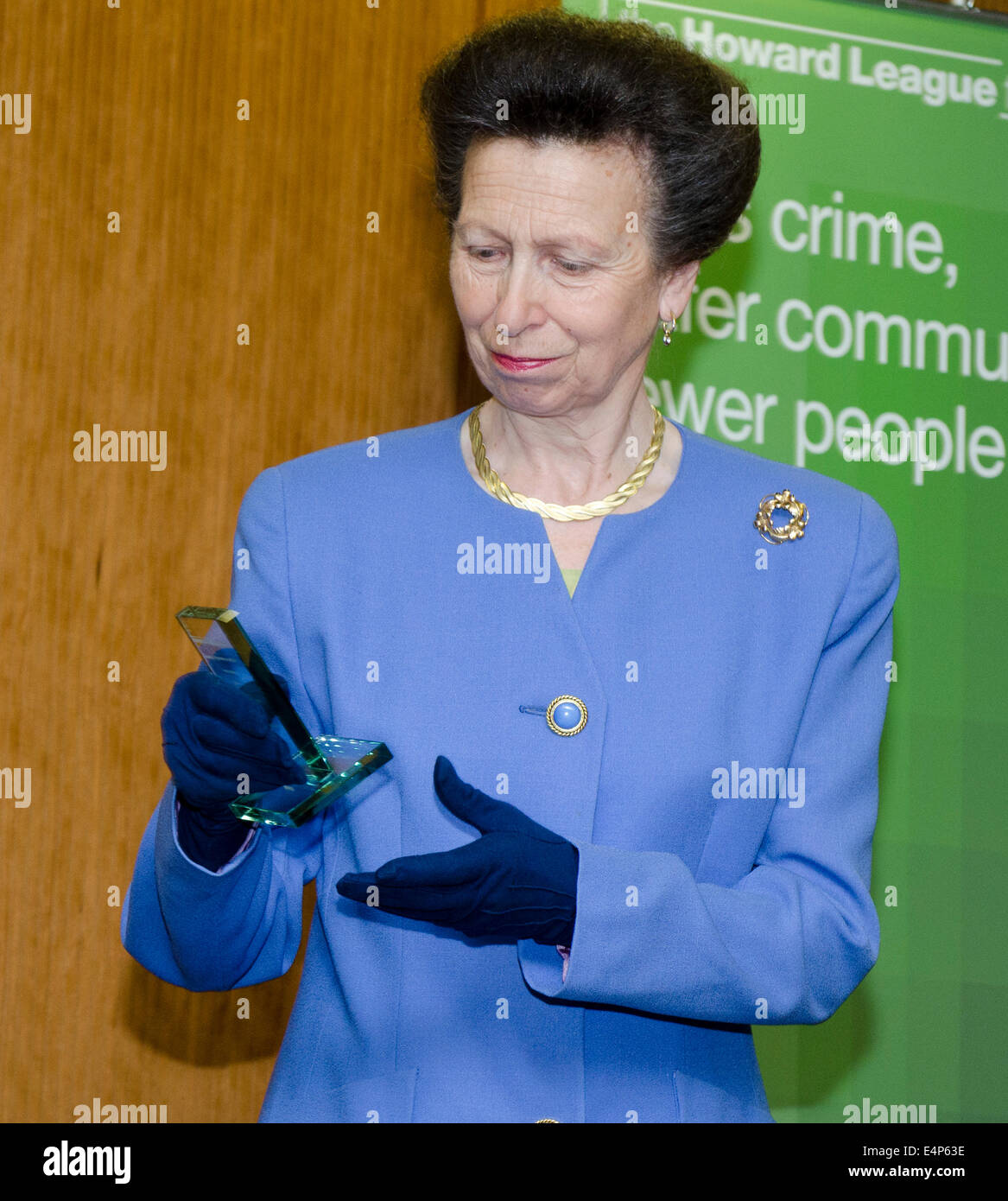 15 7 14 hi-res stock photography and images - Alamy