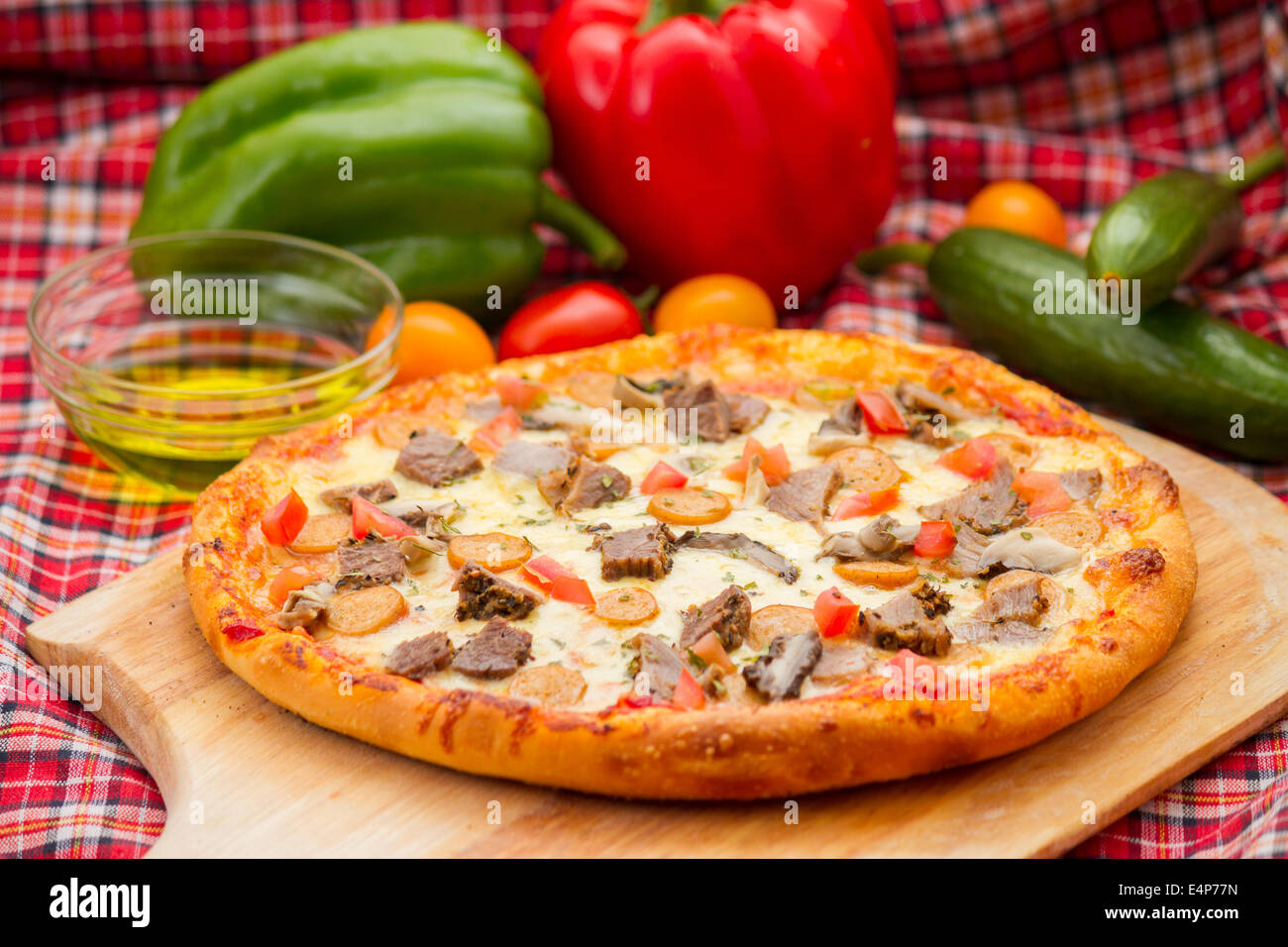 A little cheese pizza, 9 inch Stock Photo - Alamy