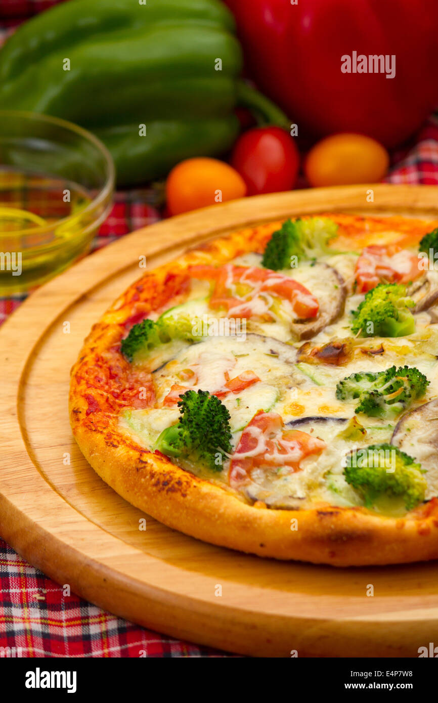 A little cheese pizza, 9 inch Stock Photo - Alamy