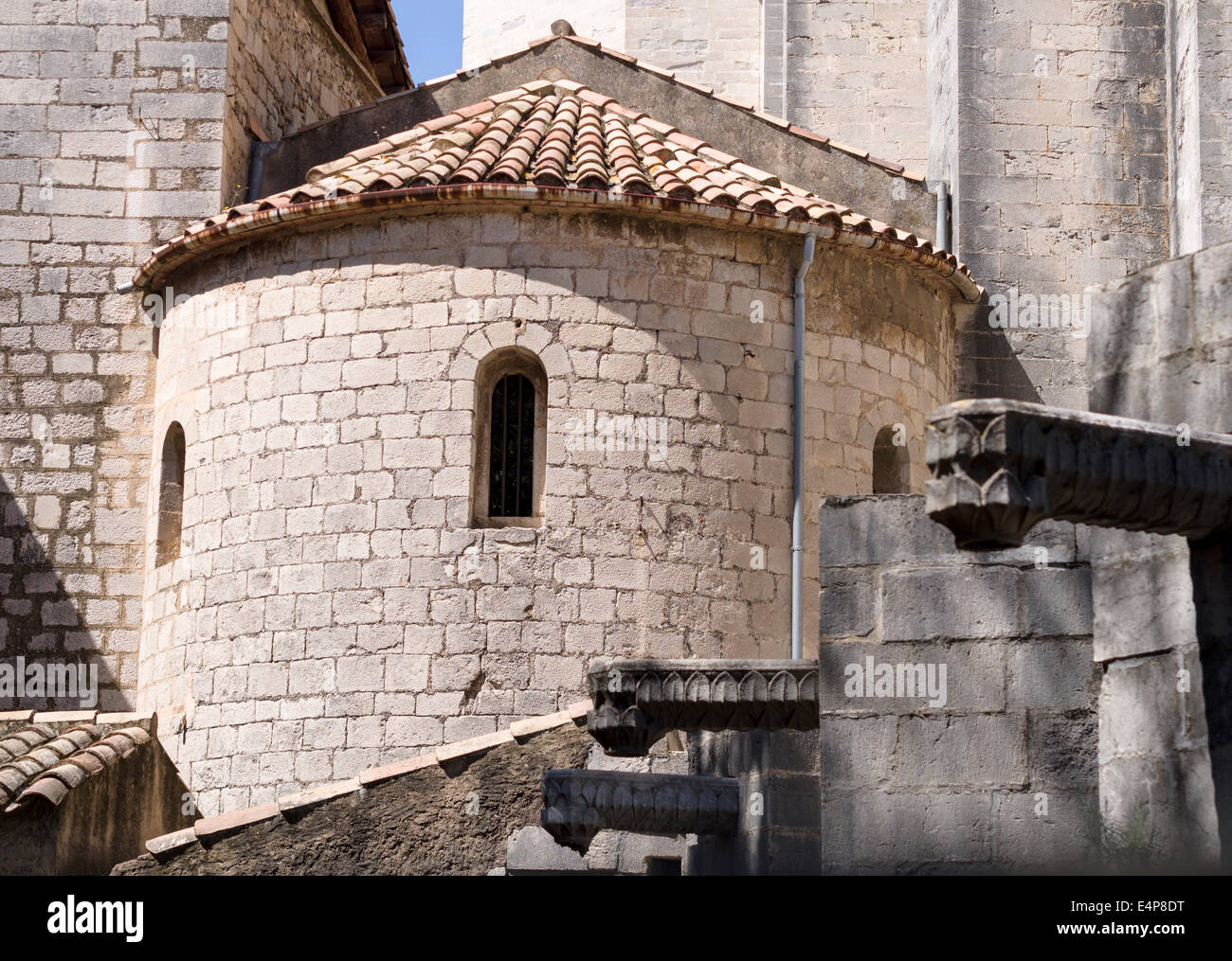 Semicircular roof tile hi-res stock photography and images - Alamy