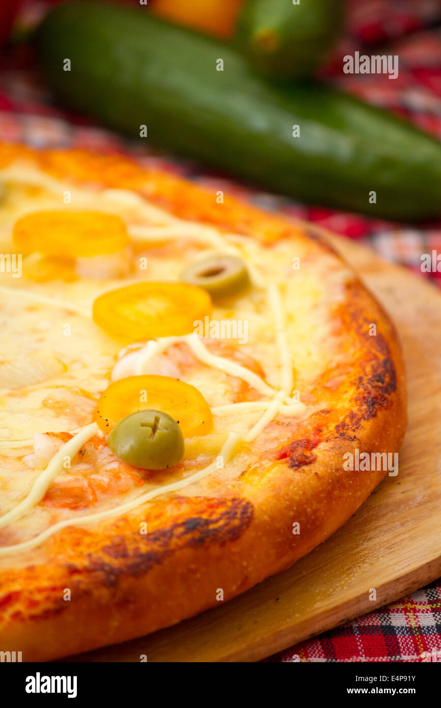 A little cheese pizza, 9 inch Stock Photo - Alamy