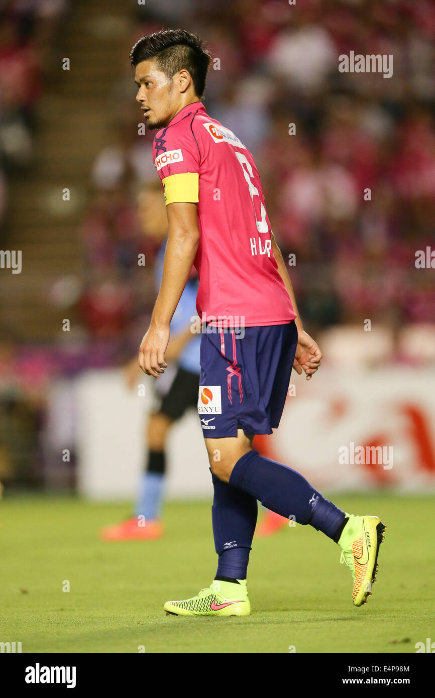 KINCHO Stadium, Osaka Japan. 15th July, 2014. Hotaru Yamaguchi (Cerezo ...