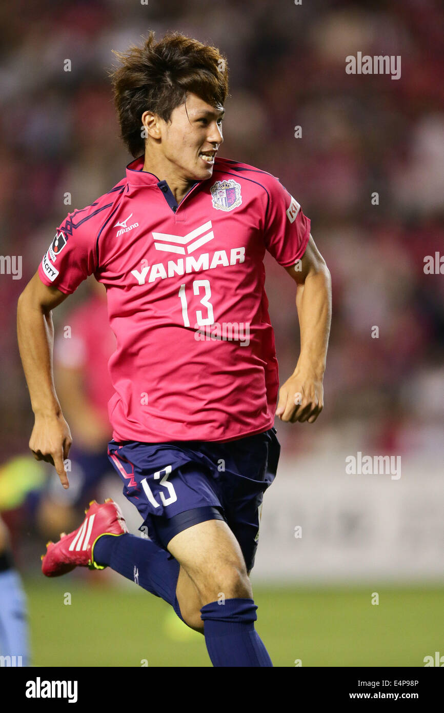 KINCHO Stadium, Osaka Japan. 15th July, 2014. Takumi Minamino (Cerezo ...