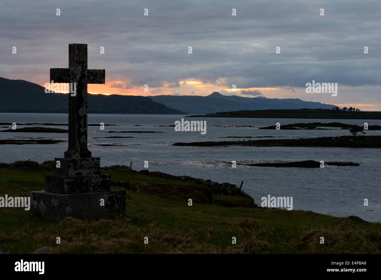 Scottish setting hi-res stock photography and images - Alamy
