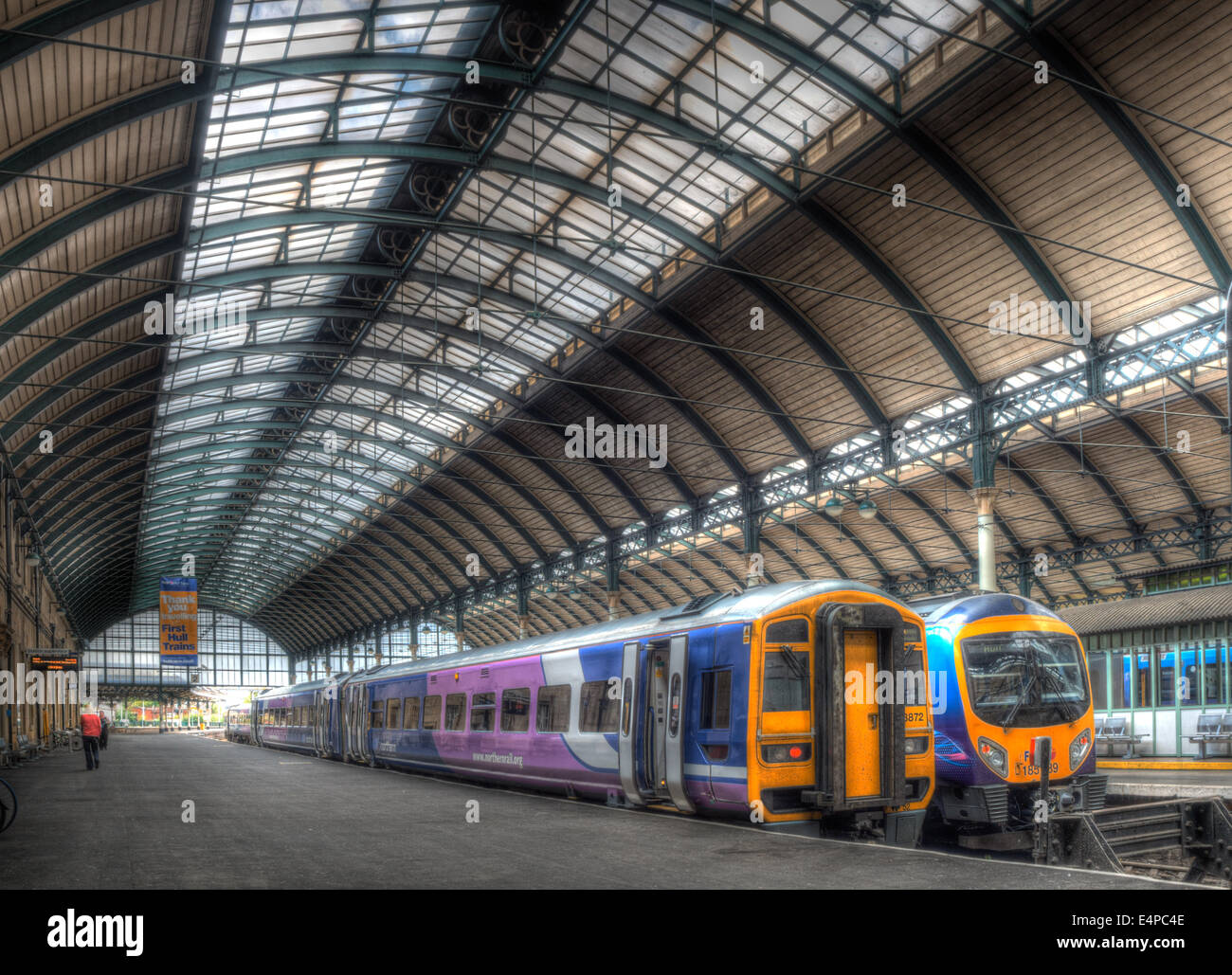 Paragon hull trains hi-res stock photography and images - Alamy