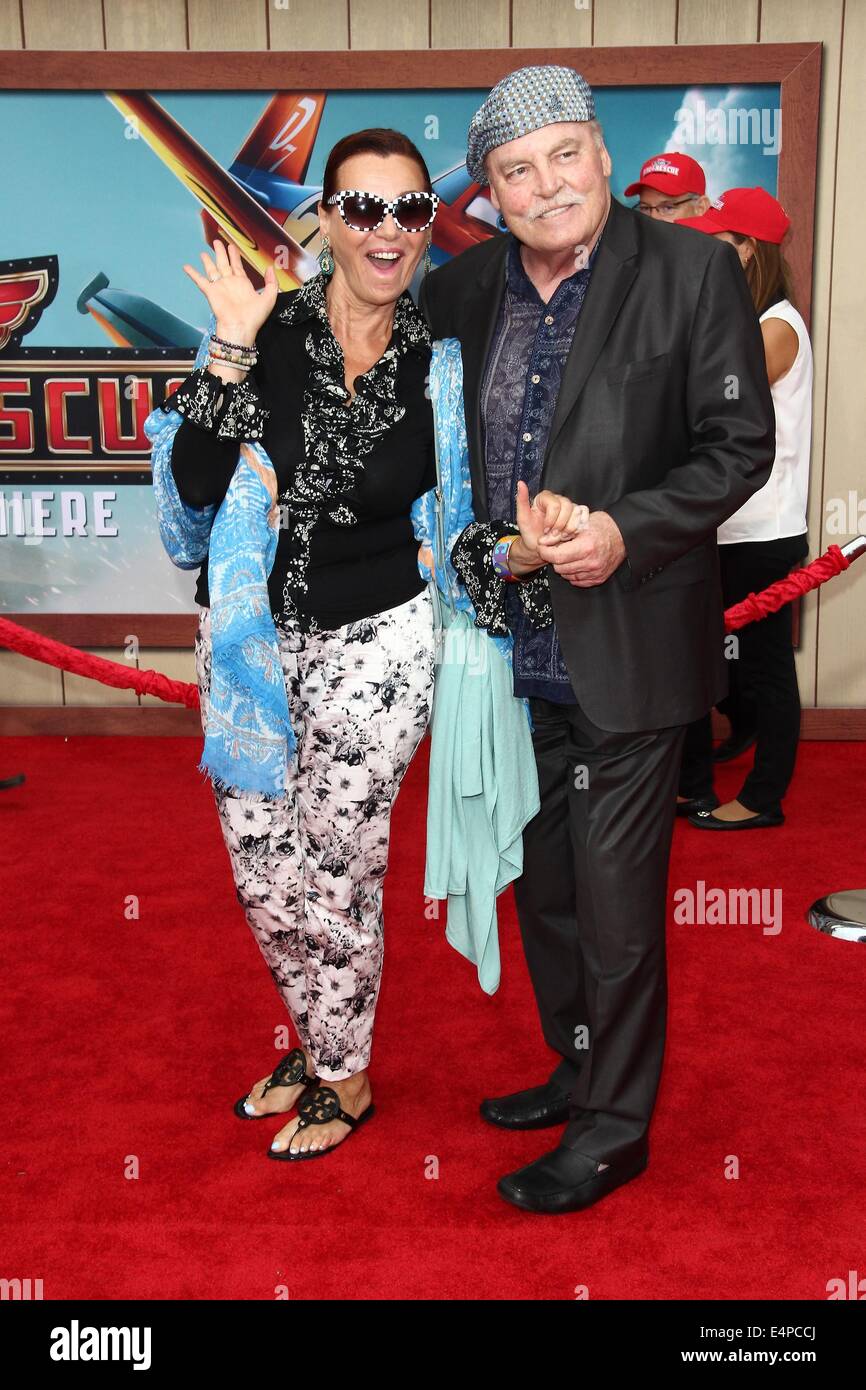 Los Angeles, California, USA. 15th July, 2014. Stacy Keach; Malgosia ...