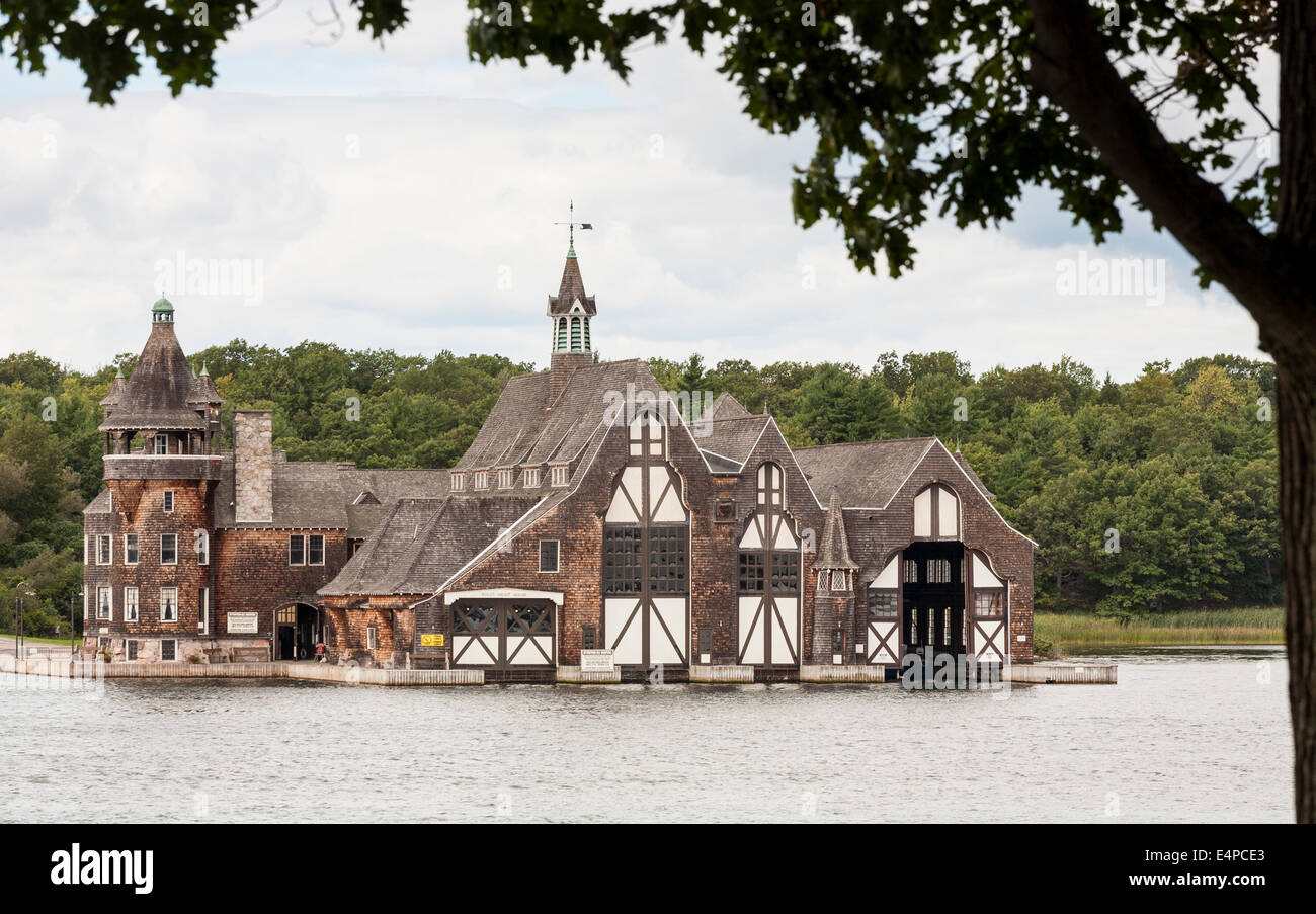 Boldt castle, new york hi-res stock photography and images - Alamy