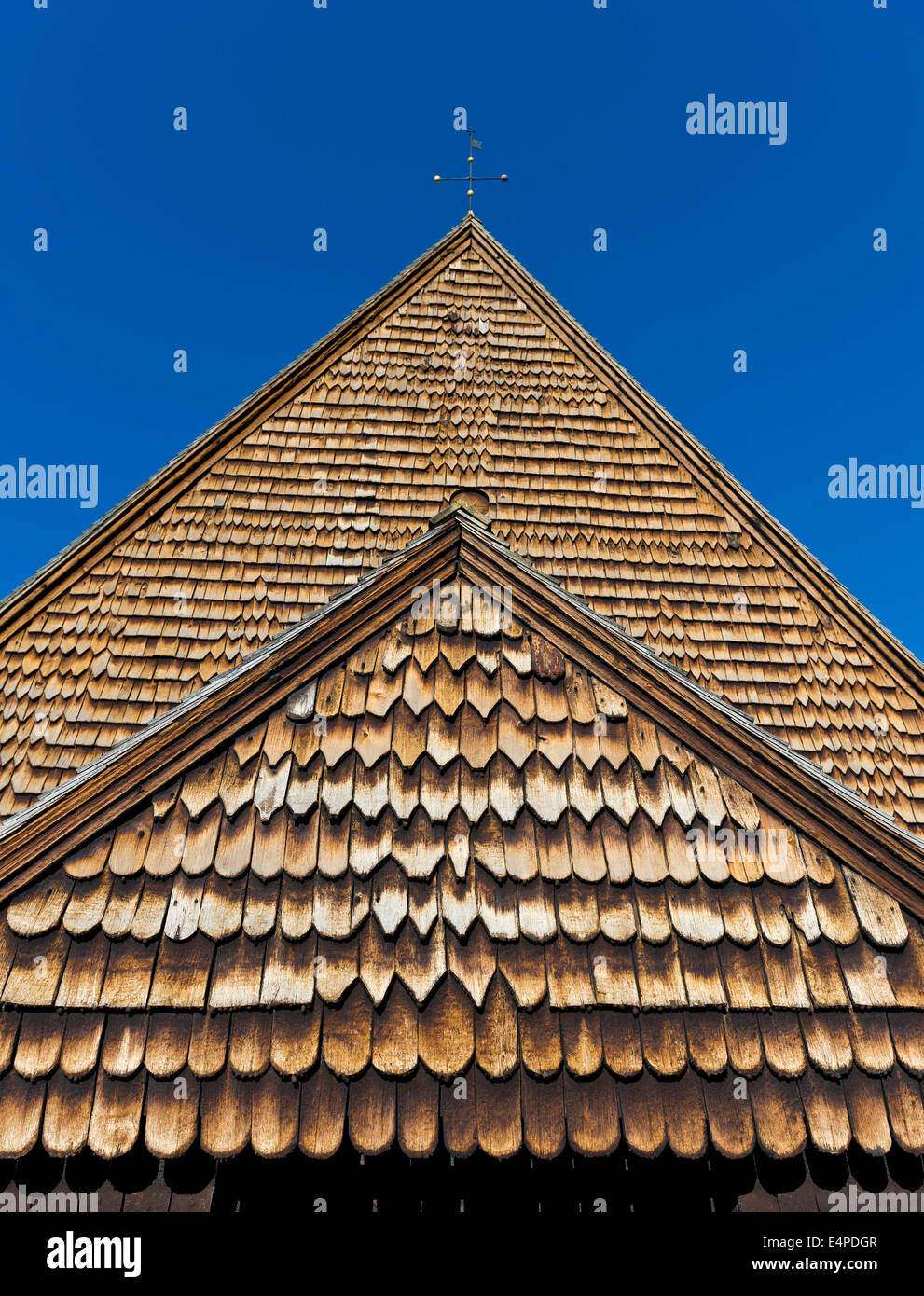 Wood shingles hi-res stock photography and images - Alamy