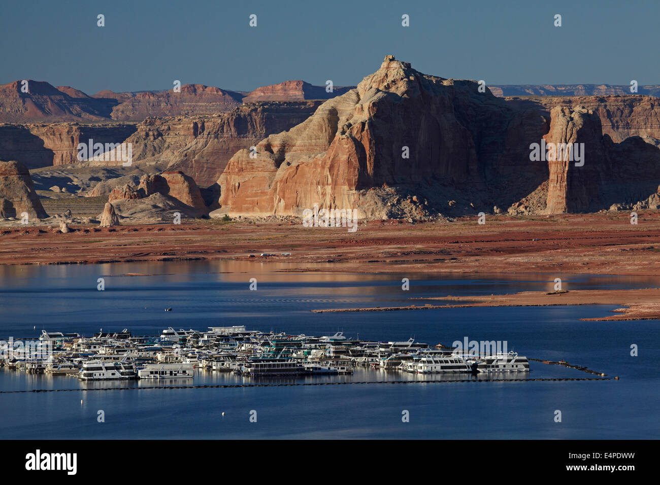 Wahweap Marina High Resolution Stock Photography and Images - Alamy