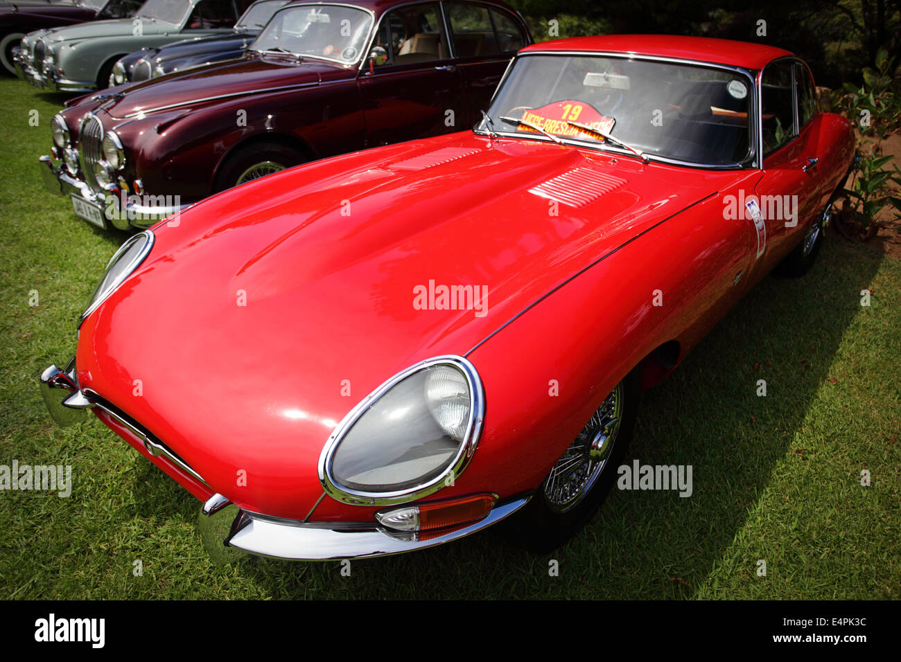 Vintage Jaguar E-Type (a.k.a. Jaguar XK-E Stock Photo - Alamy
